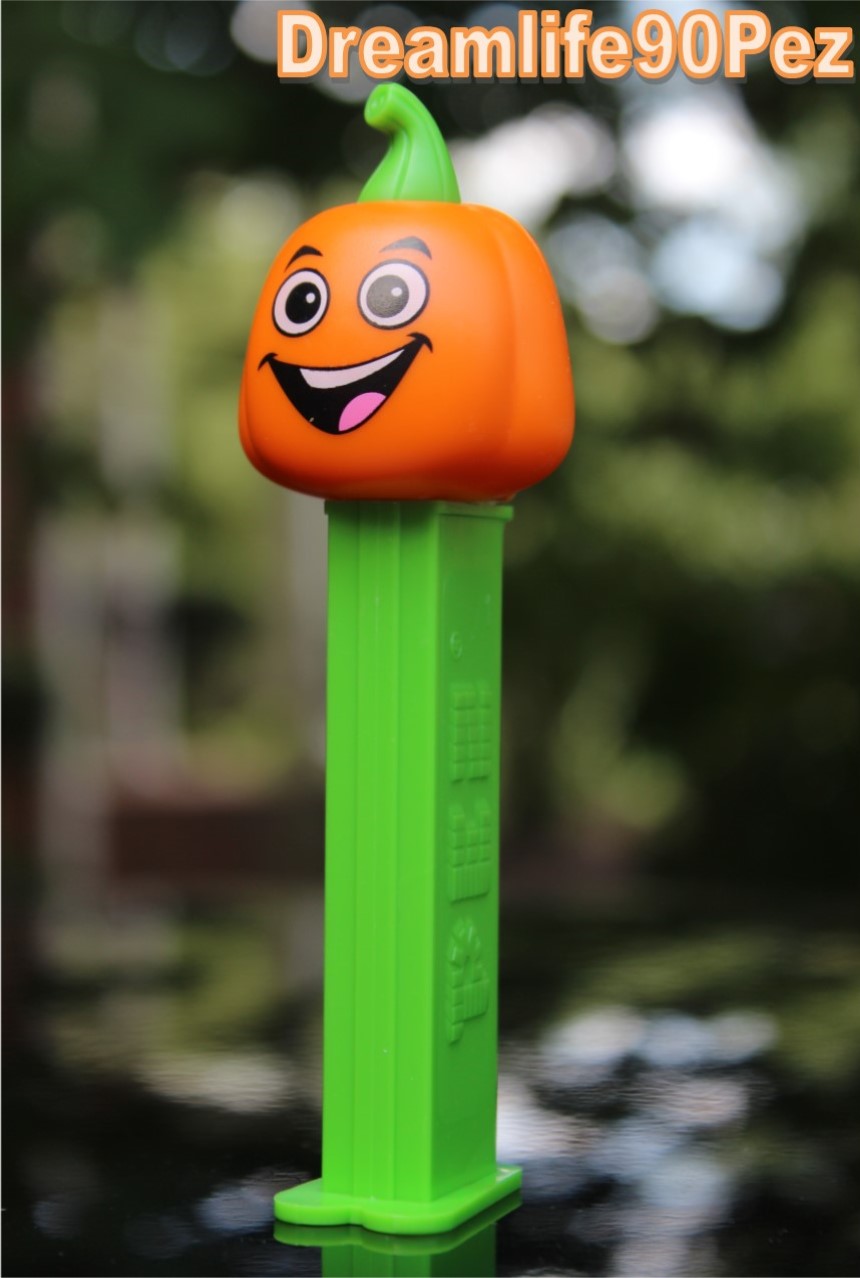 Happy Pumpkin Pez, 2018 – Dreamlife90